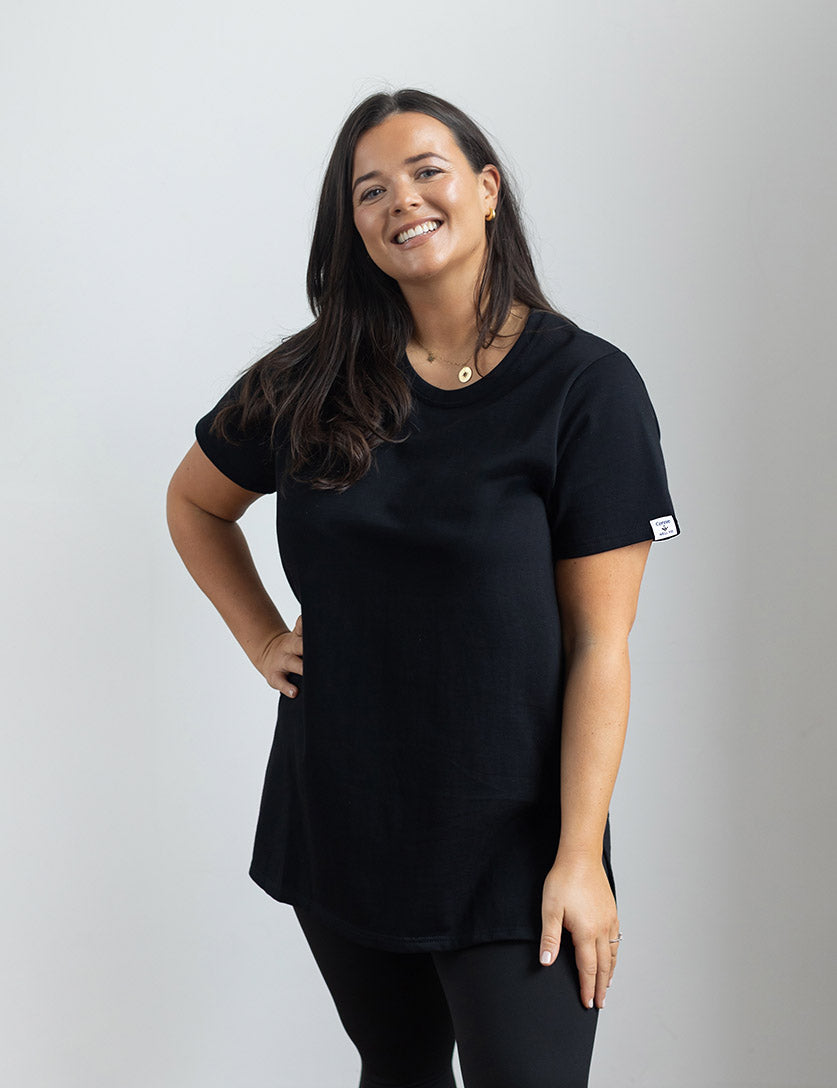 Connie x Well Fit BEST FIT TEE in Black – Well Fit Active